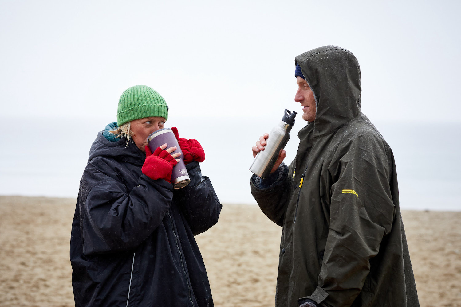 How to warm your cold body up after open-water swimming | 220 Triathlon