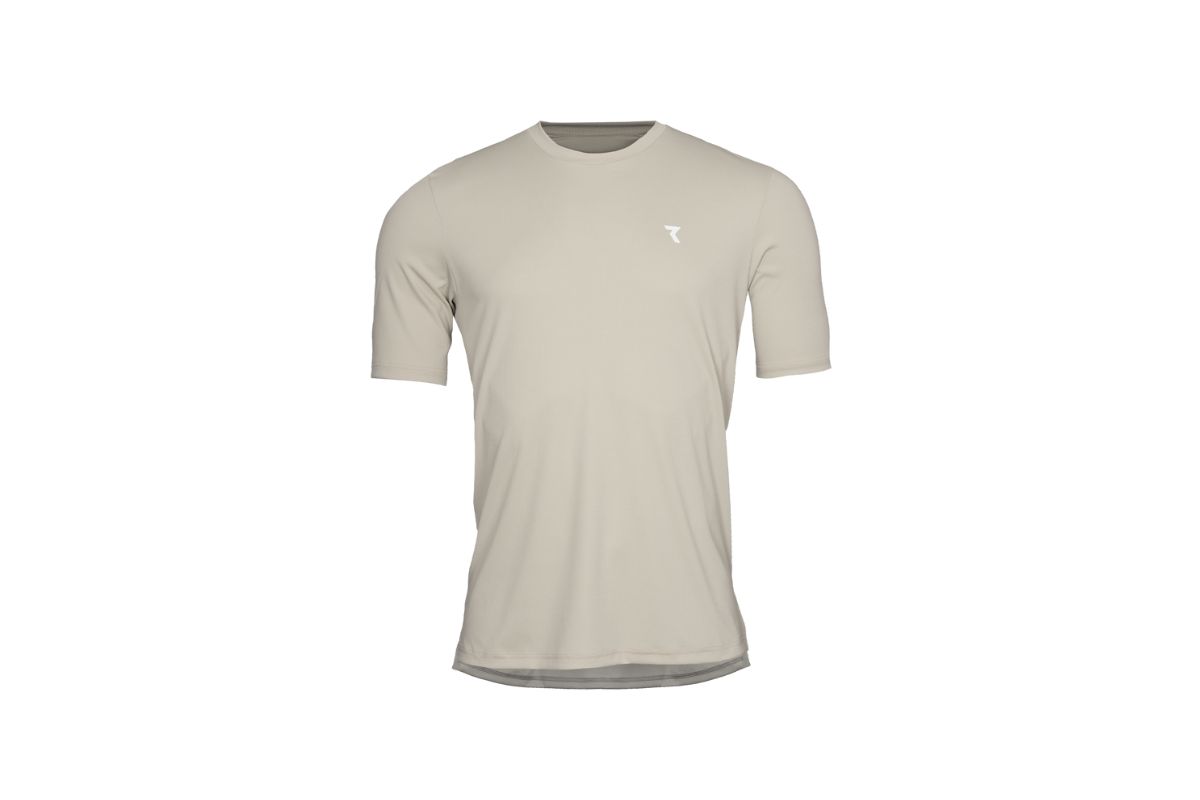 Best running tops for men | 220 Triathlon