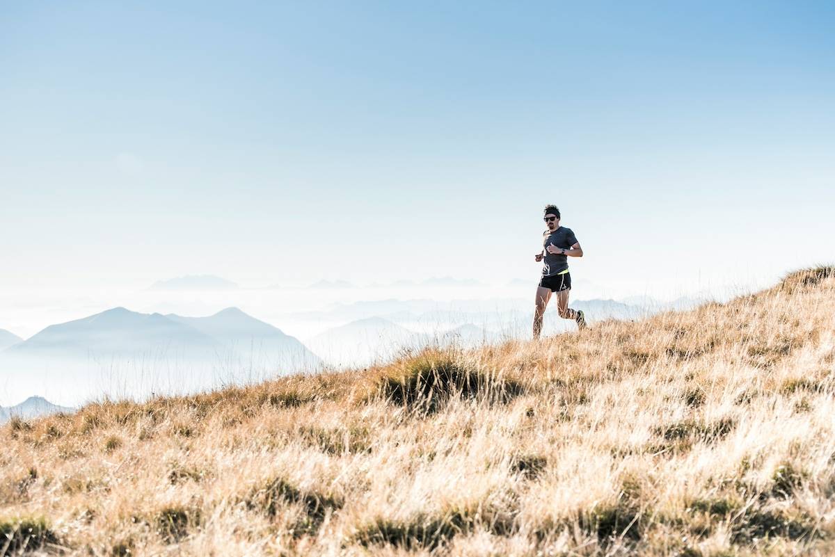 How to run downhill: technique tips you need to know | 220 Triathlon