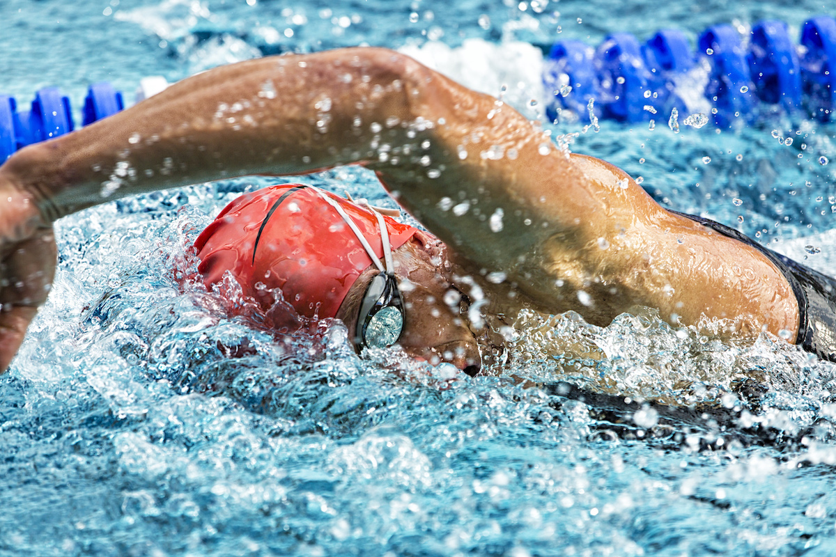 Does swimming build muscle? | 220 Triathlon