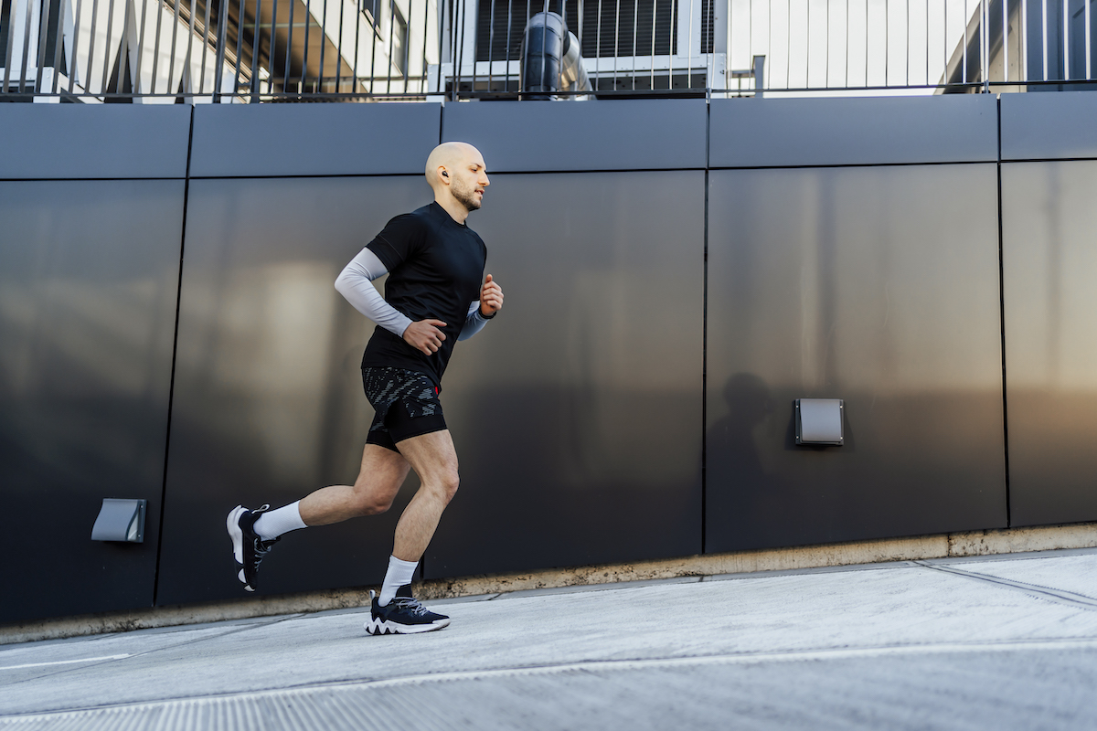What is a tempo run and should I be doing them? | 220 Triathlon