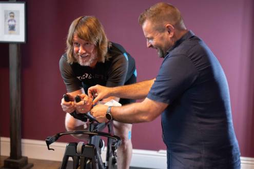 How to fit aerobars | 220 Triathlon