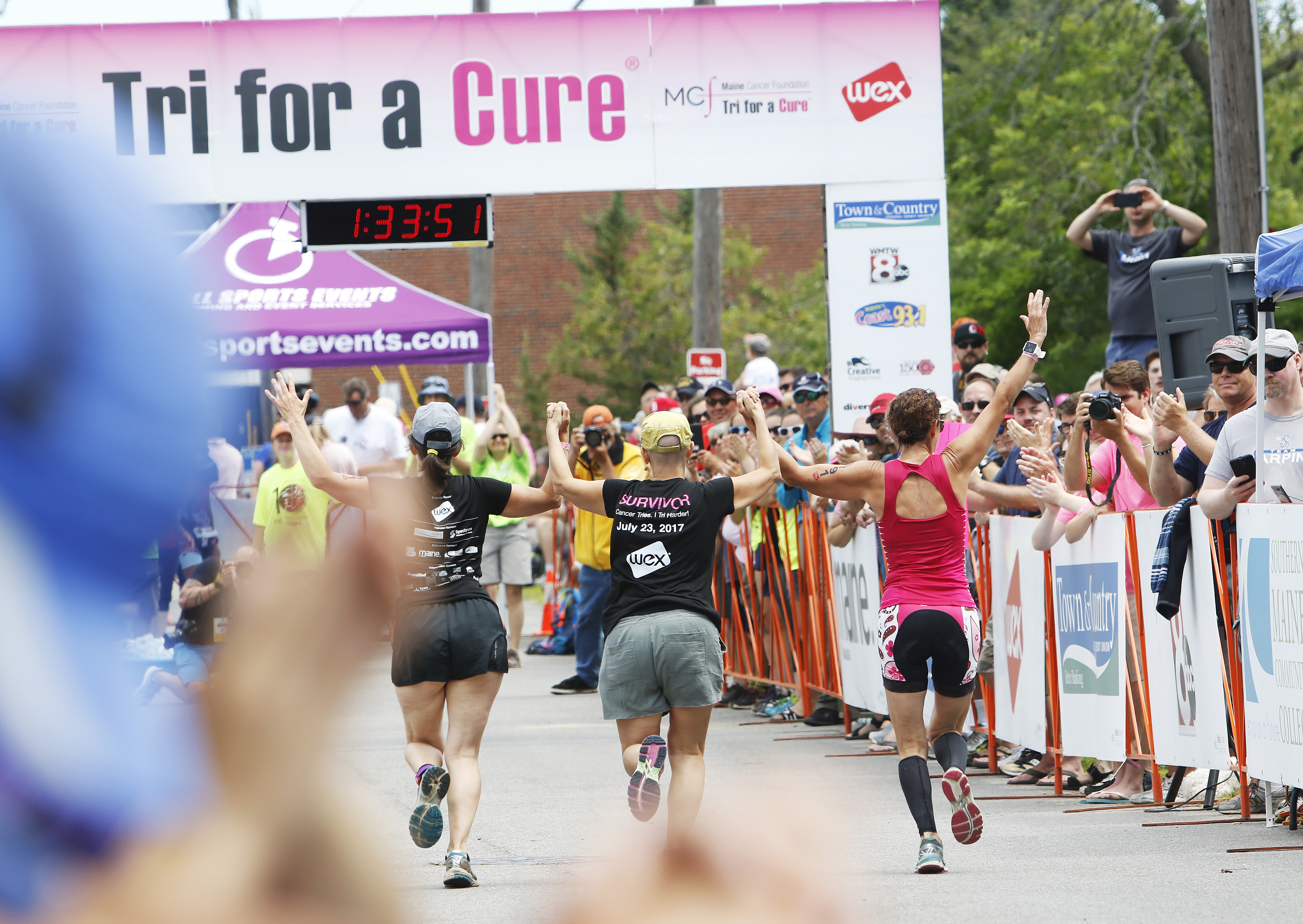 How to do the triathlon relay: 10 tips for racing triathlon as a team ...