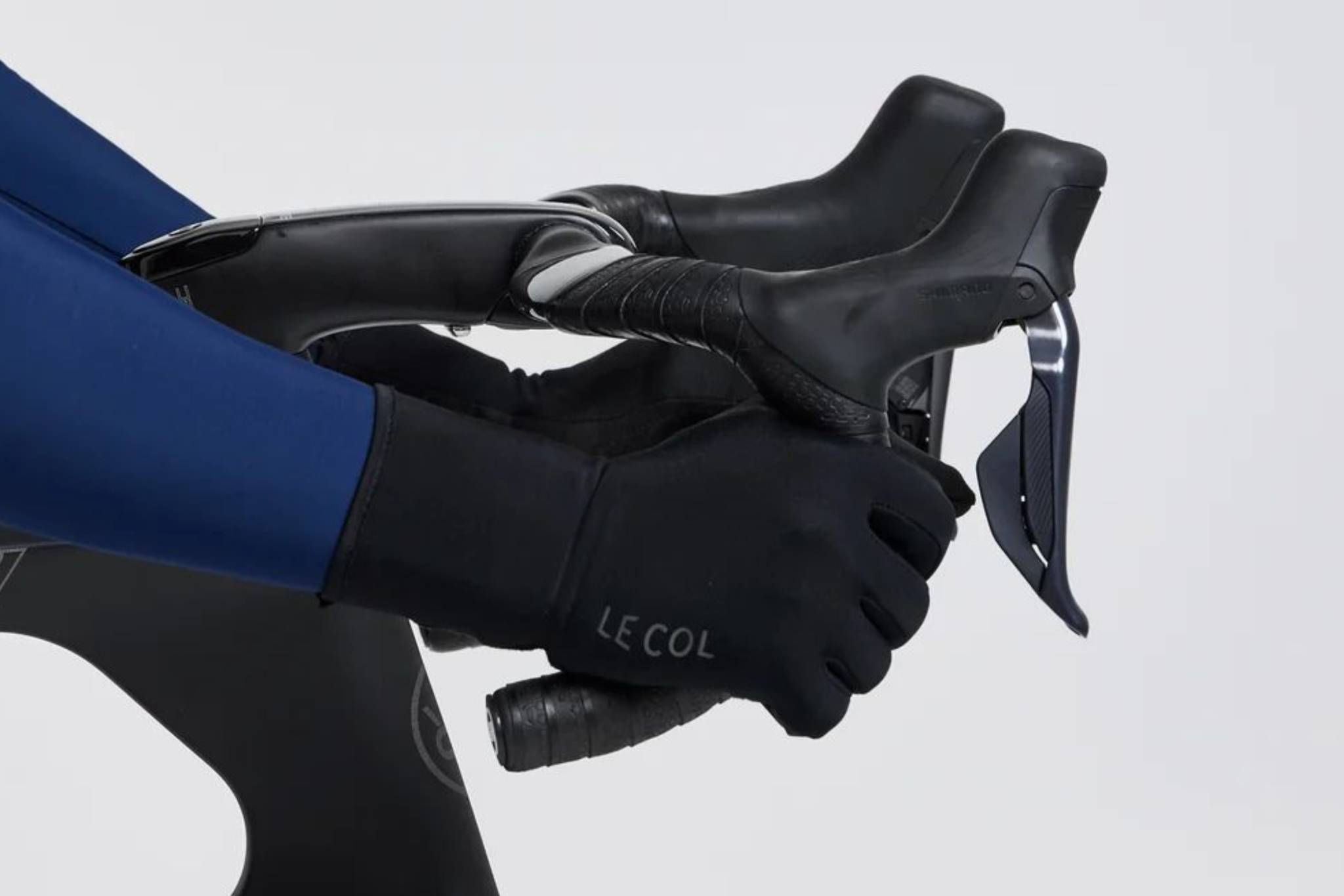 Best cycling gloves for grip and protection in 2026 | 220 Triathlon